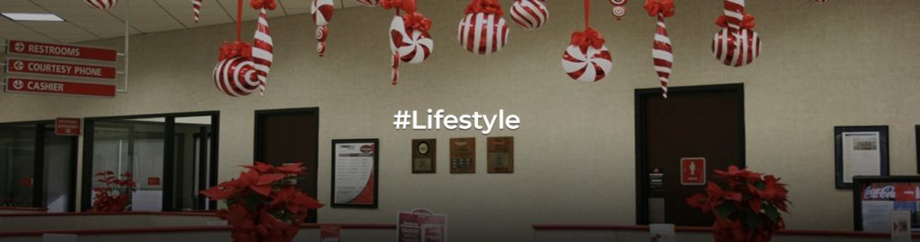 Amazing Christmas Bay Decoration Ideas for Indian Office Spaces - Real ...